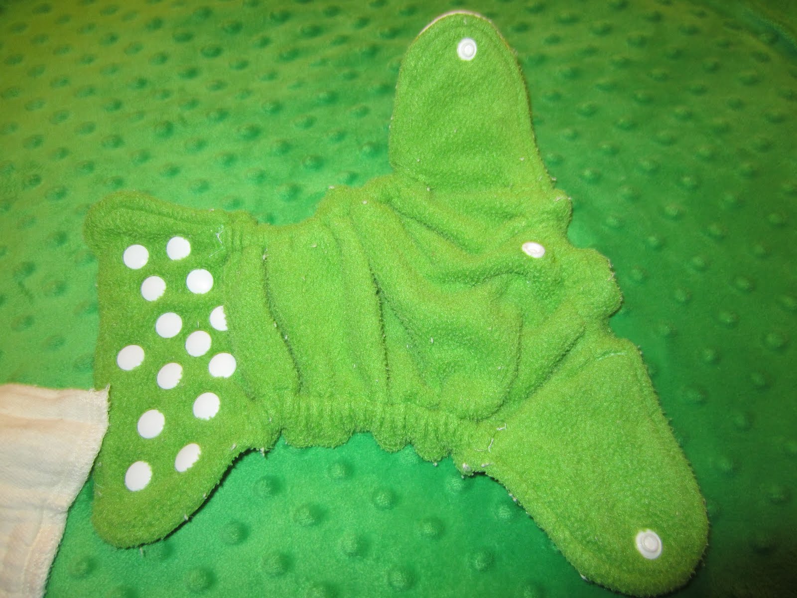 Cloth Diaper Addiction: Newborn Series: Upsies NB AI2 Diaper