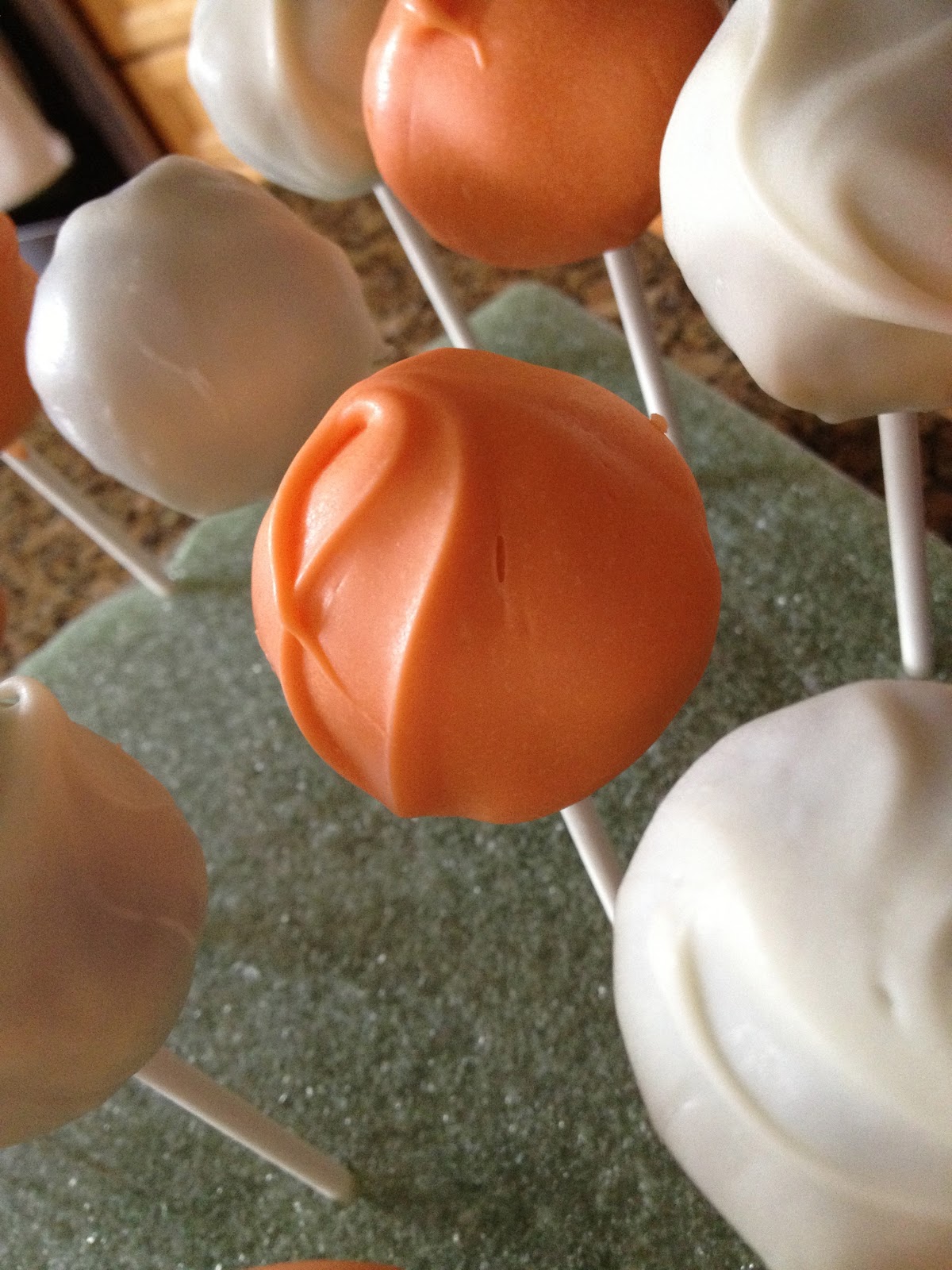 Ubiquitous Baking: Cake Pops: An Overview