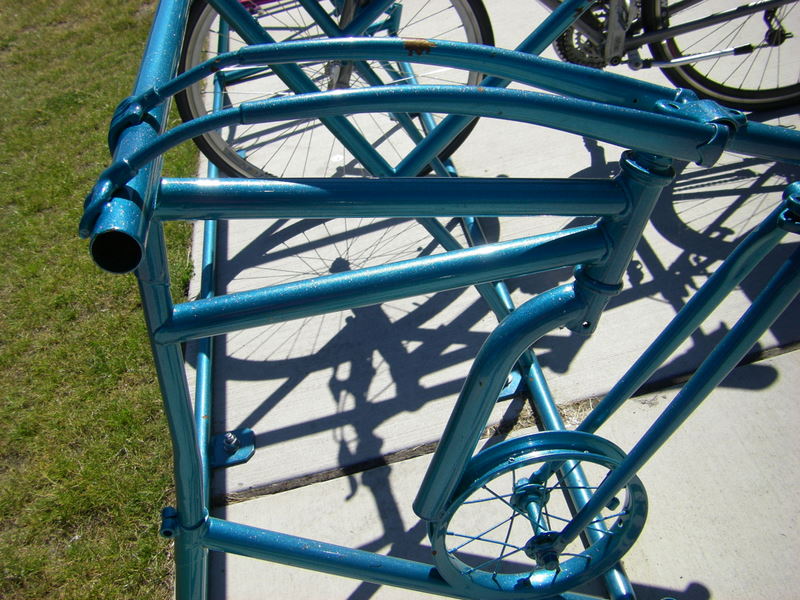 ClubUnivega: Beautiful Bike Racks