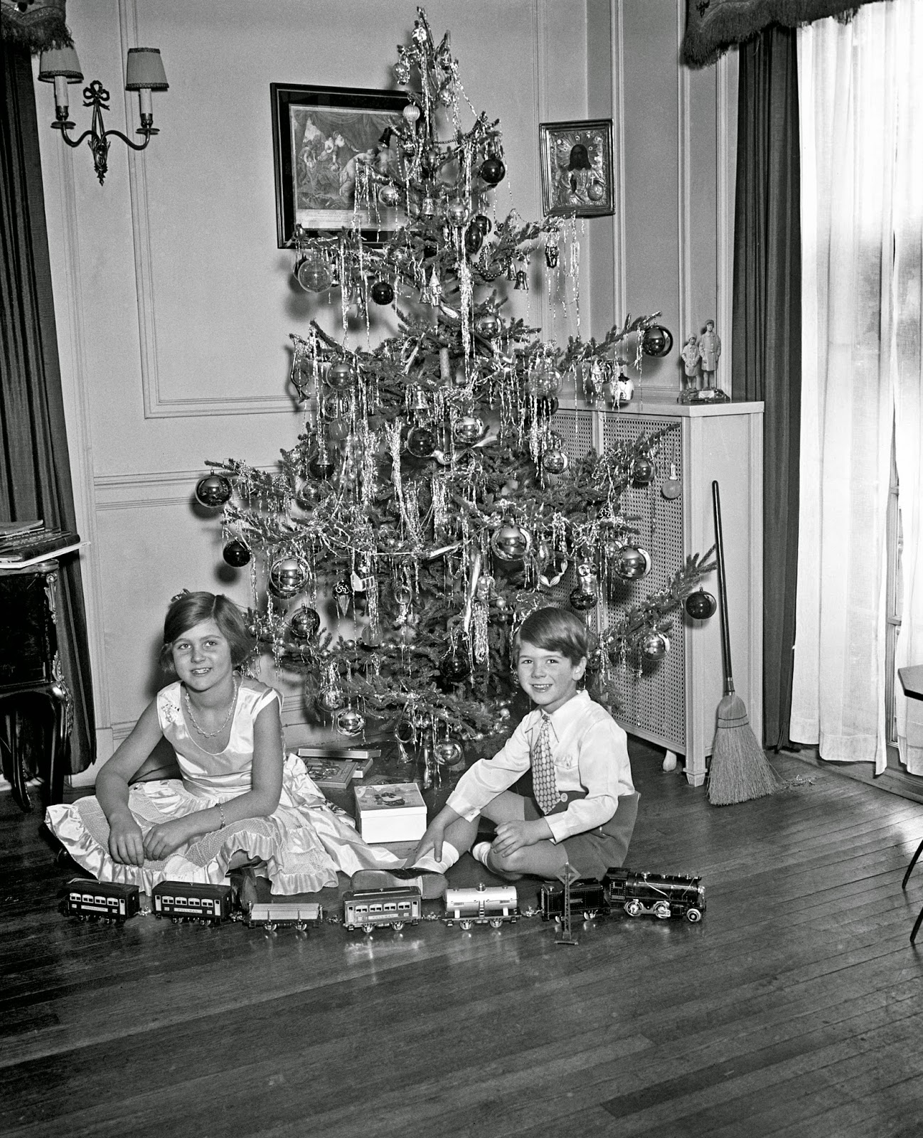 History in Photos: Christmas, Part 2