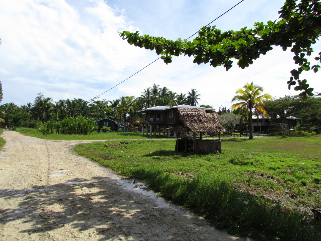 What not to do when travelling: Off to Auki on Malaita