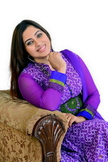 Girls Photos: Mumbai Girls