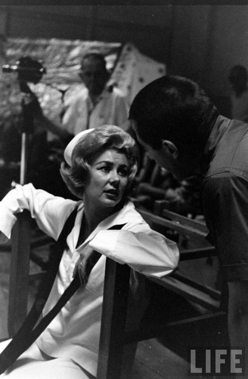 Time Machine to the Twenties: Marvelous Mover Mitzi