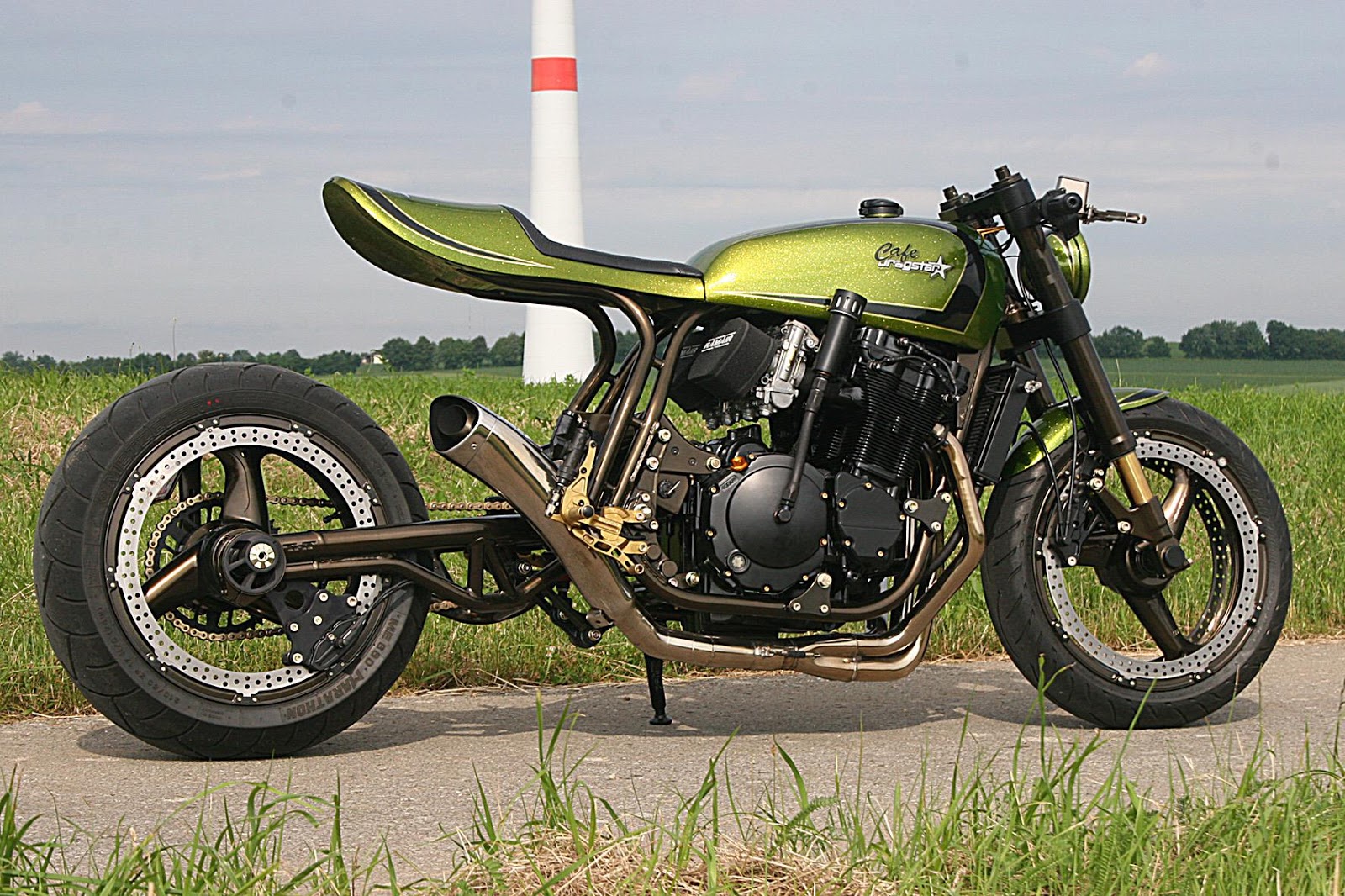 Cafe Dragstar - RocketGarage - Cafe Racer Magazine