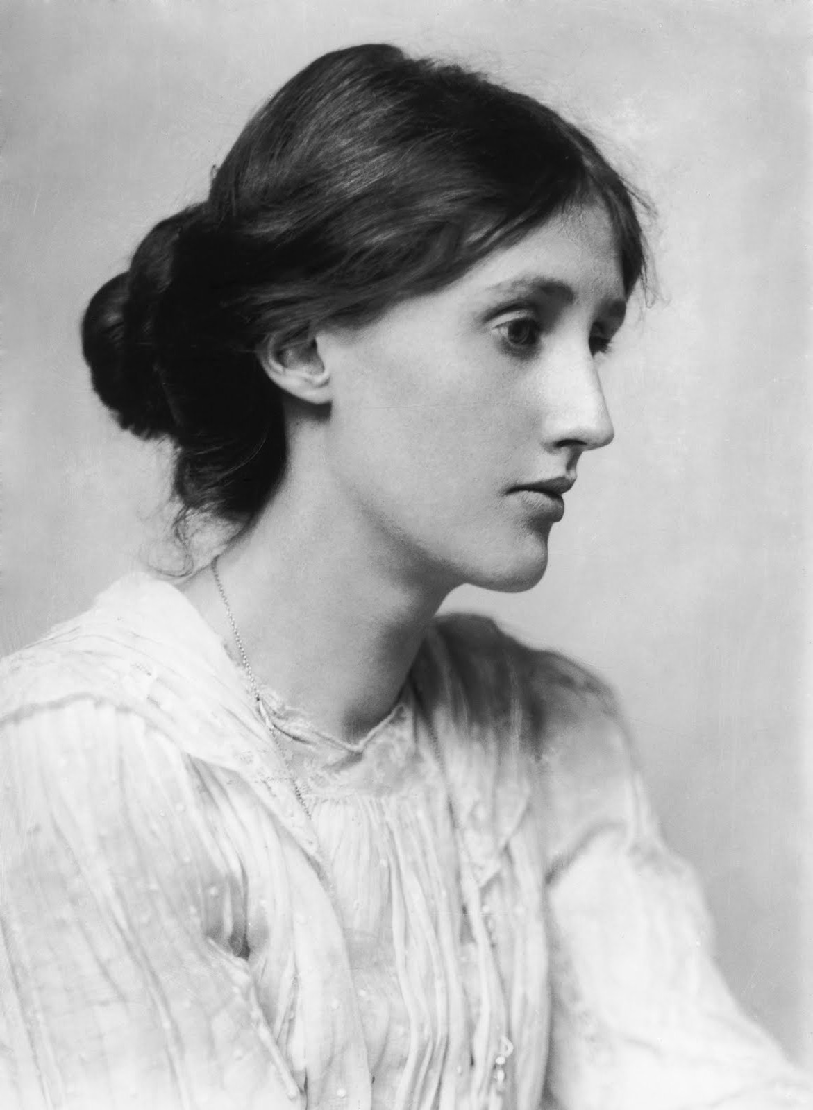 Read 52 Books in 52 Weeks: BW13 - Virginia Woolf