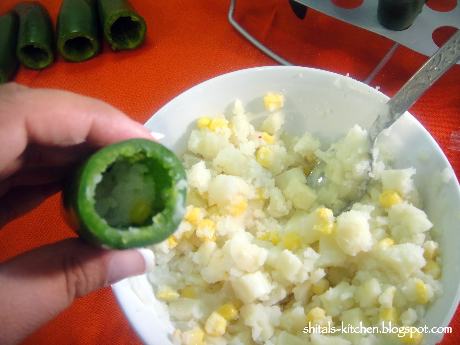 Shital's-Kitchen: Stuffed Peppers