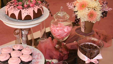 Big Shark: What Should You Serve at a Desserts Only Wedding Reception