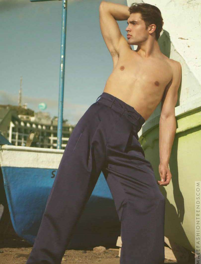 Miro Cech en 'Sheer Perfection' para Attitude Magazine por Steeve Beckouet