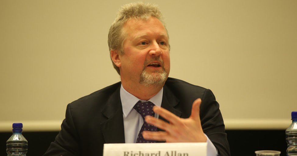 Americans for Innovation: FACEBOOK NO-NAME SENT TO SPOOK THE MARKETS