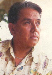 ESTO PASO: 2003: MURIÓ Carlos Olmos, dramaturgo mexicano.