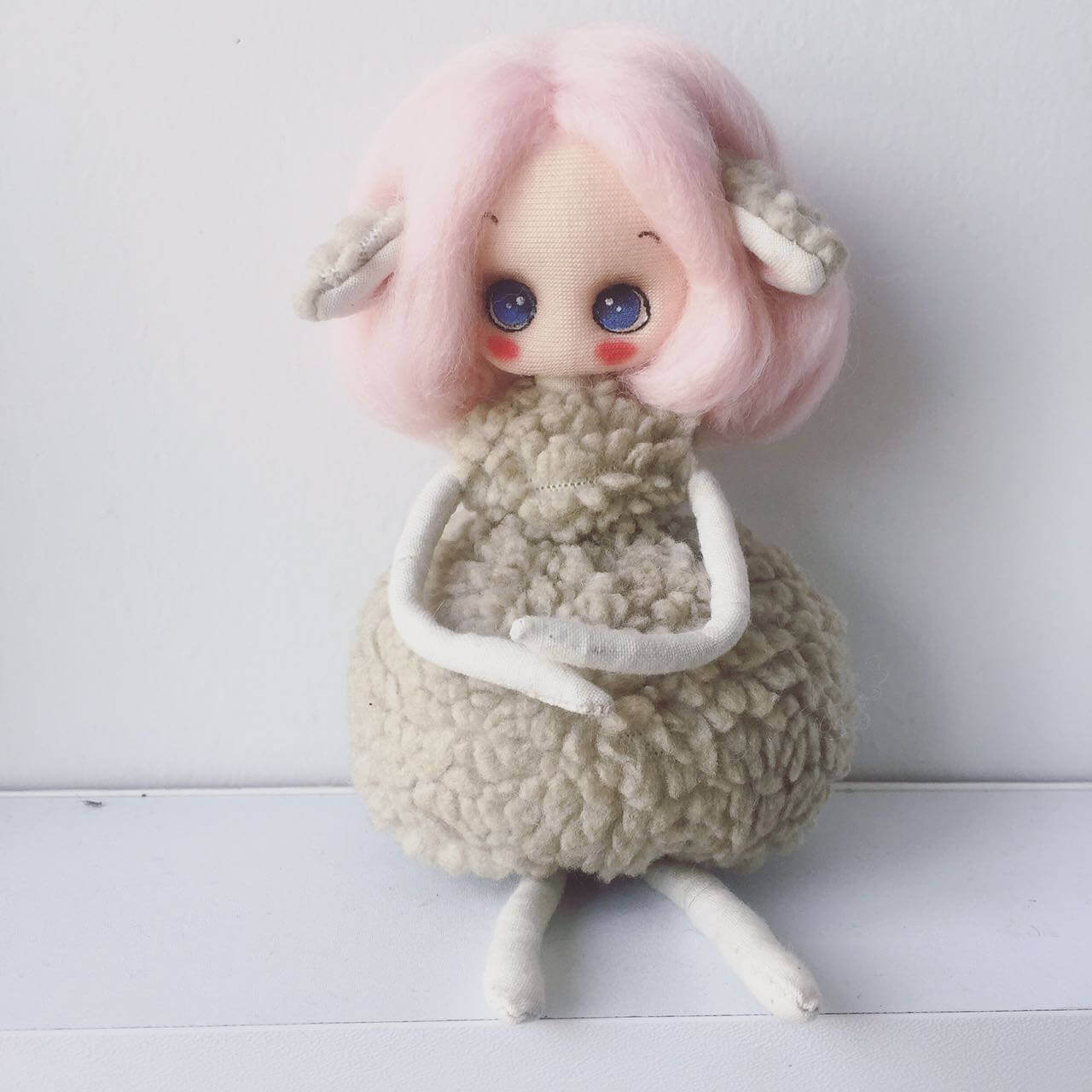 Patung Kecil Dan Comel Dari Dolittle Handmade - Reenri