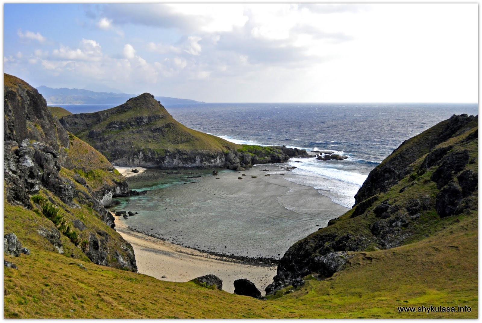 BATANES : FALUWA and SABTANG TOUR on Day 2 ~ Shie Went To Town