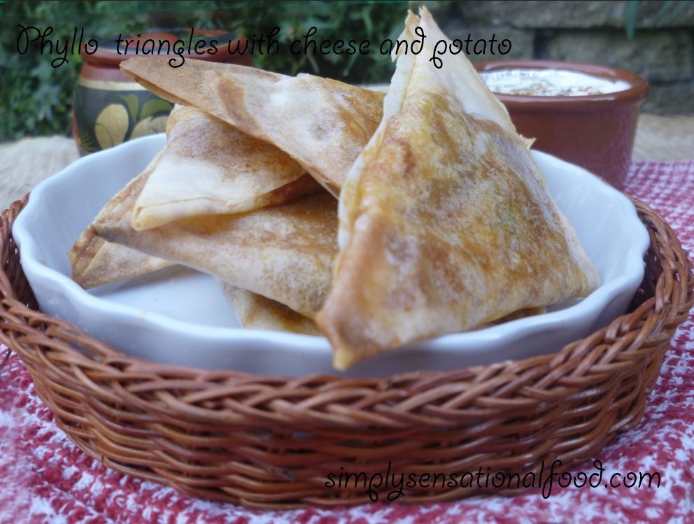 Greek Phyllo triangles with cheese and potato | simply.food