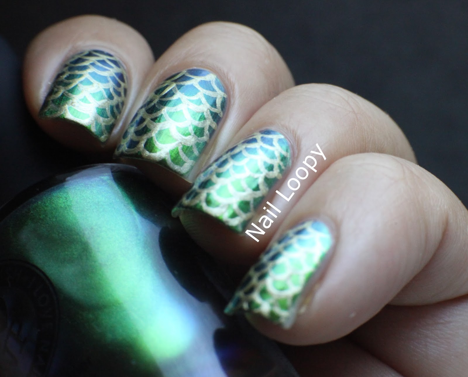 nail loopy: ILNP REMINISCE MERMAID SCALE NAILS