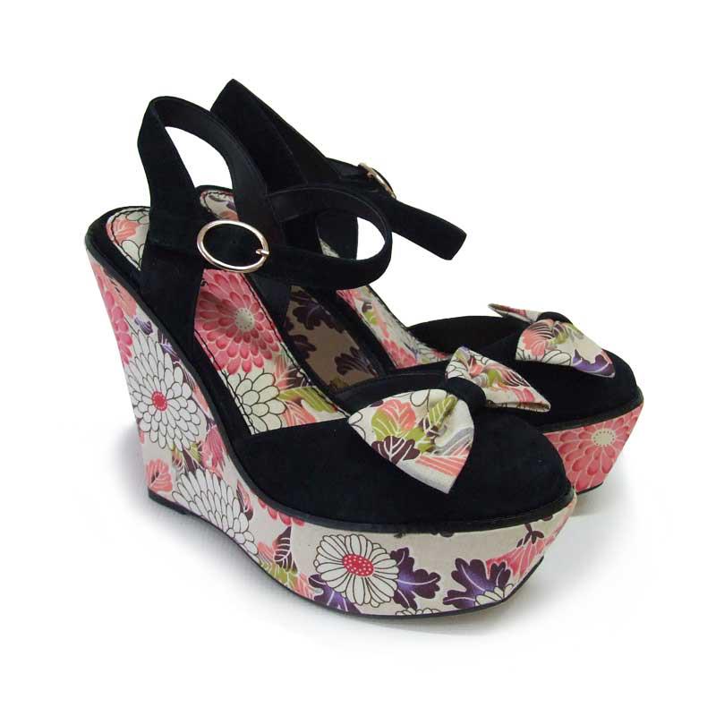 Urban shop obuca prolece/leto 2012 | Venoma Fashion Freak