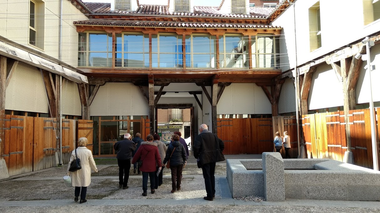 Conociendo Madrid: Centro Cultural La Corrala. Museo de Artes y ...