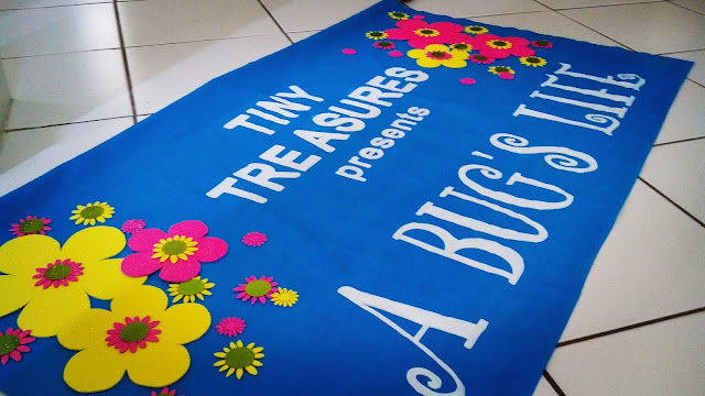 DIY Parade Banner using simple materials - The SVG Life