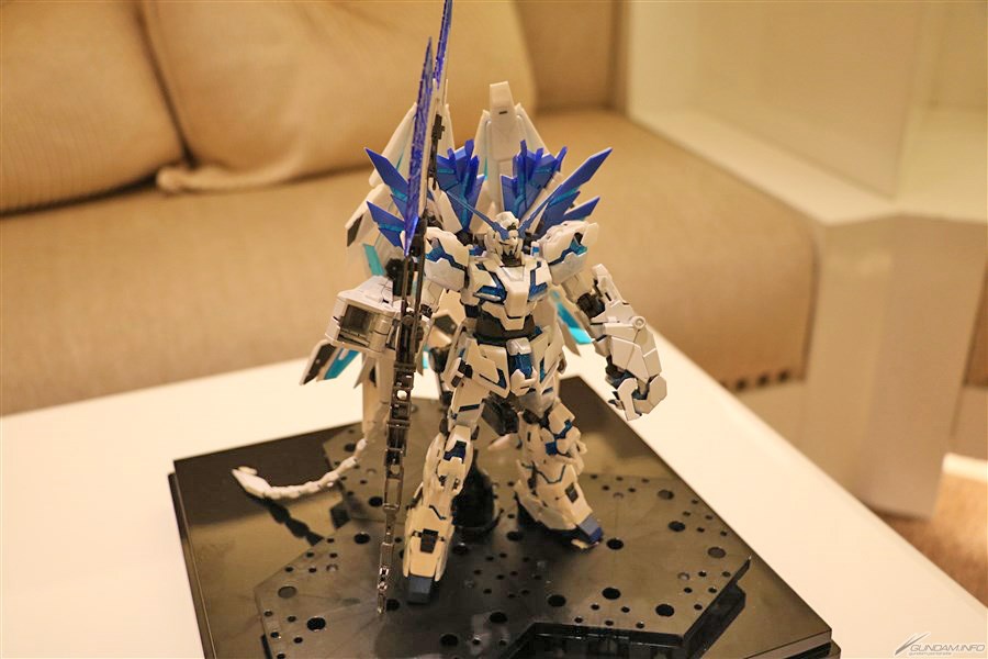 First Look at the RG Unicorn Gundam Perfectibility and Latest Blu-ray ...