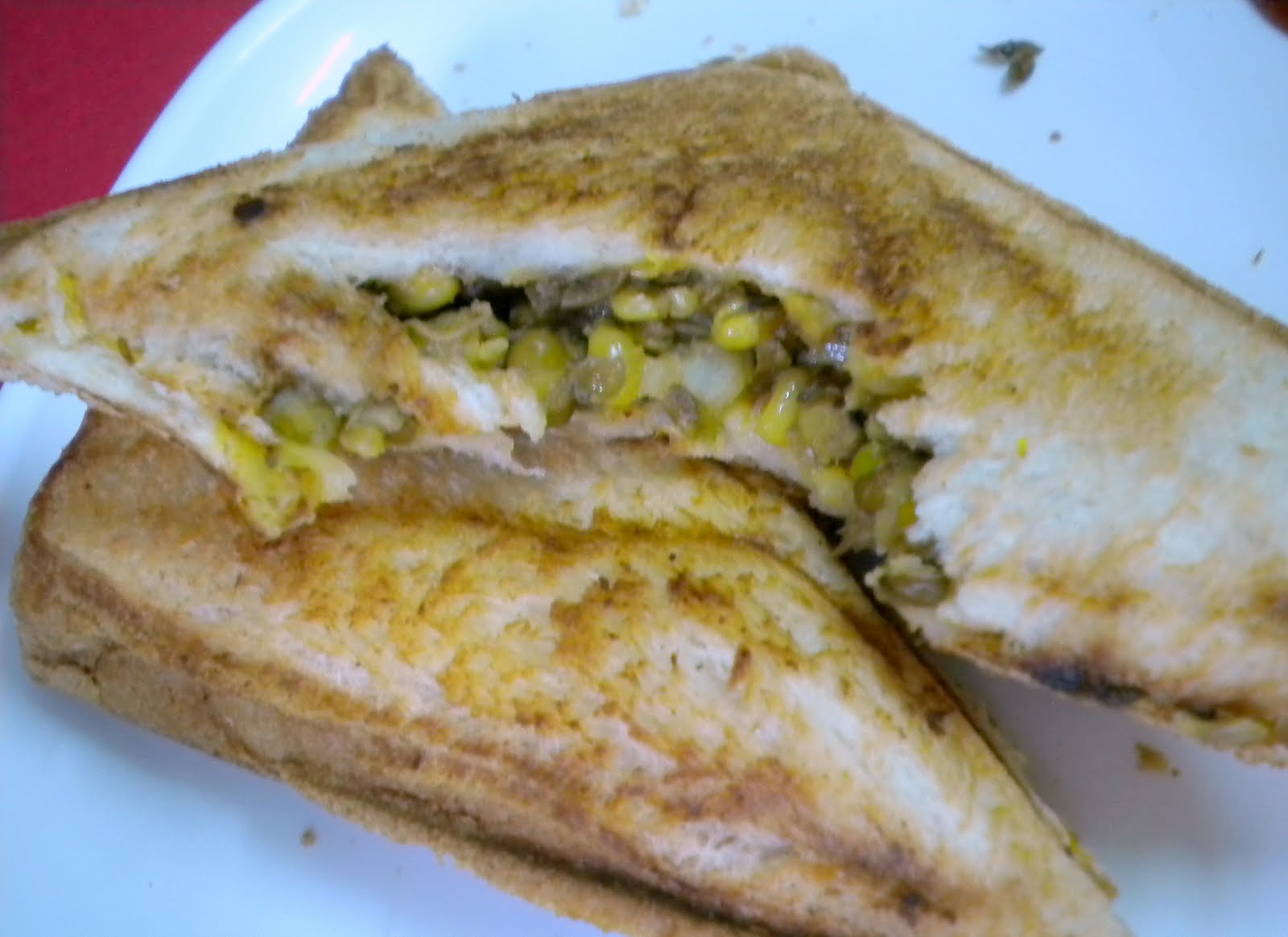 Palakkad Chamayal: Moong Sandwiches