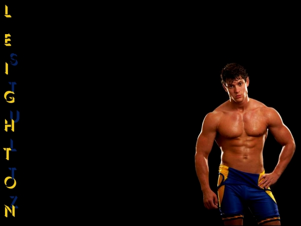 Fashion 4 men: Sexy Leighton Stultz