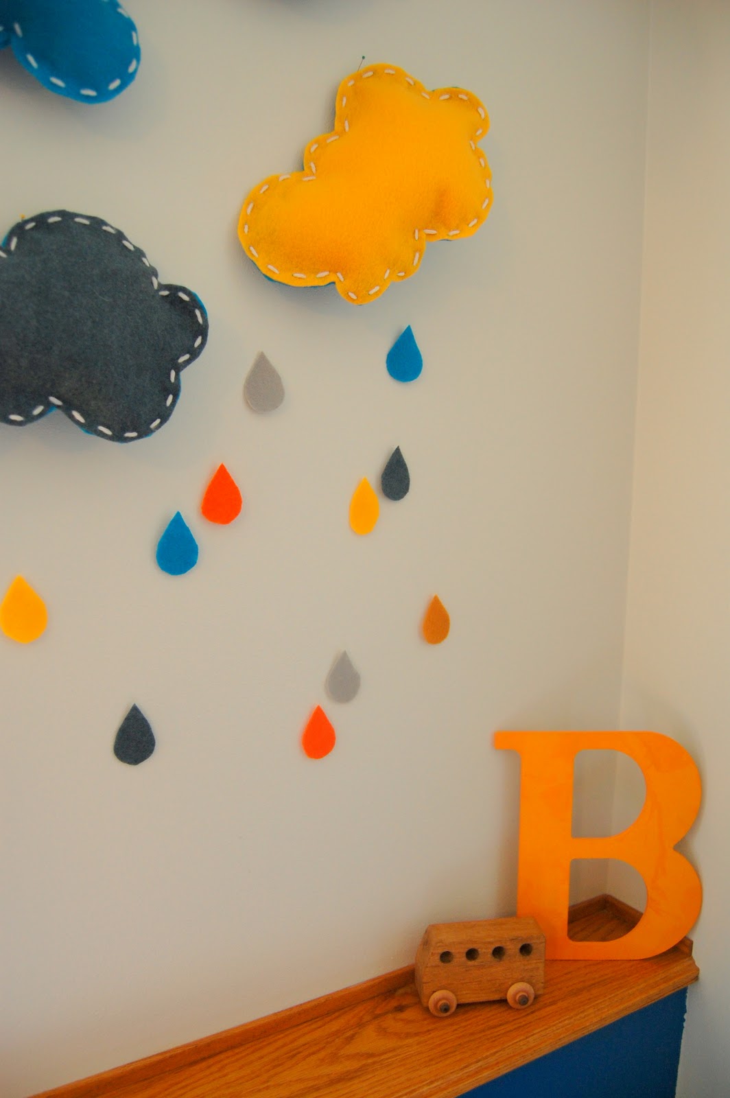 oh love lovely: Project 52 : 3 DIY felt cloud decor