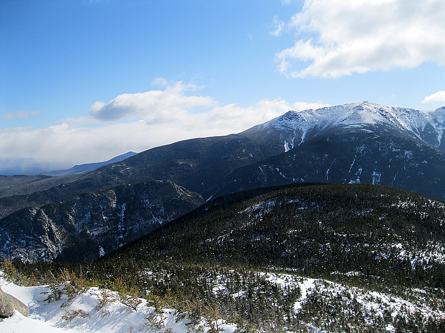 Hiking in the White Mountains: Still Winter in Franconia Notch