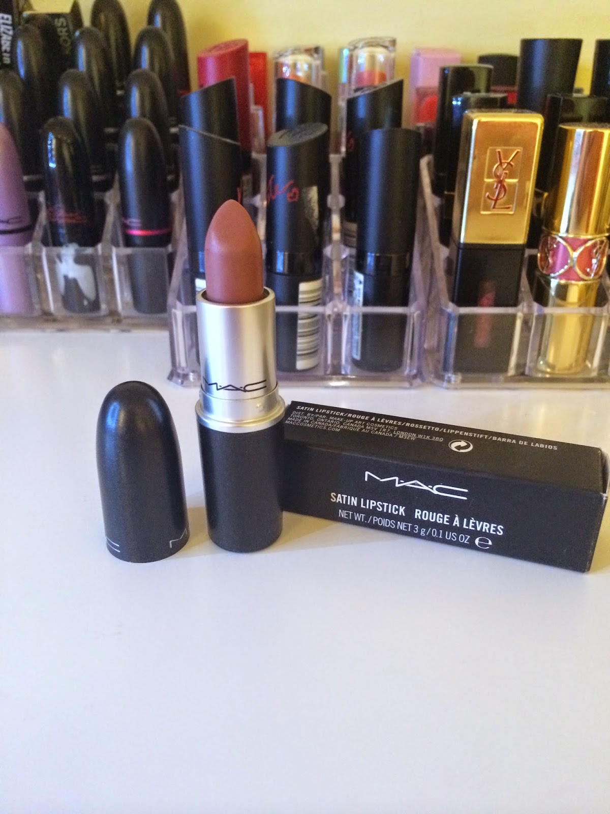 The Glamourelle : New In: MAC Spirit Lipstick