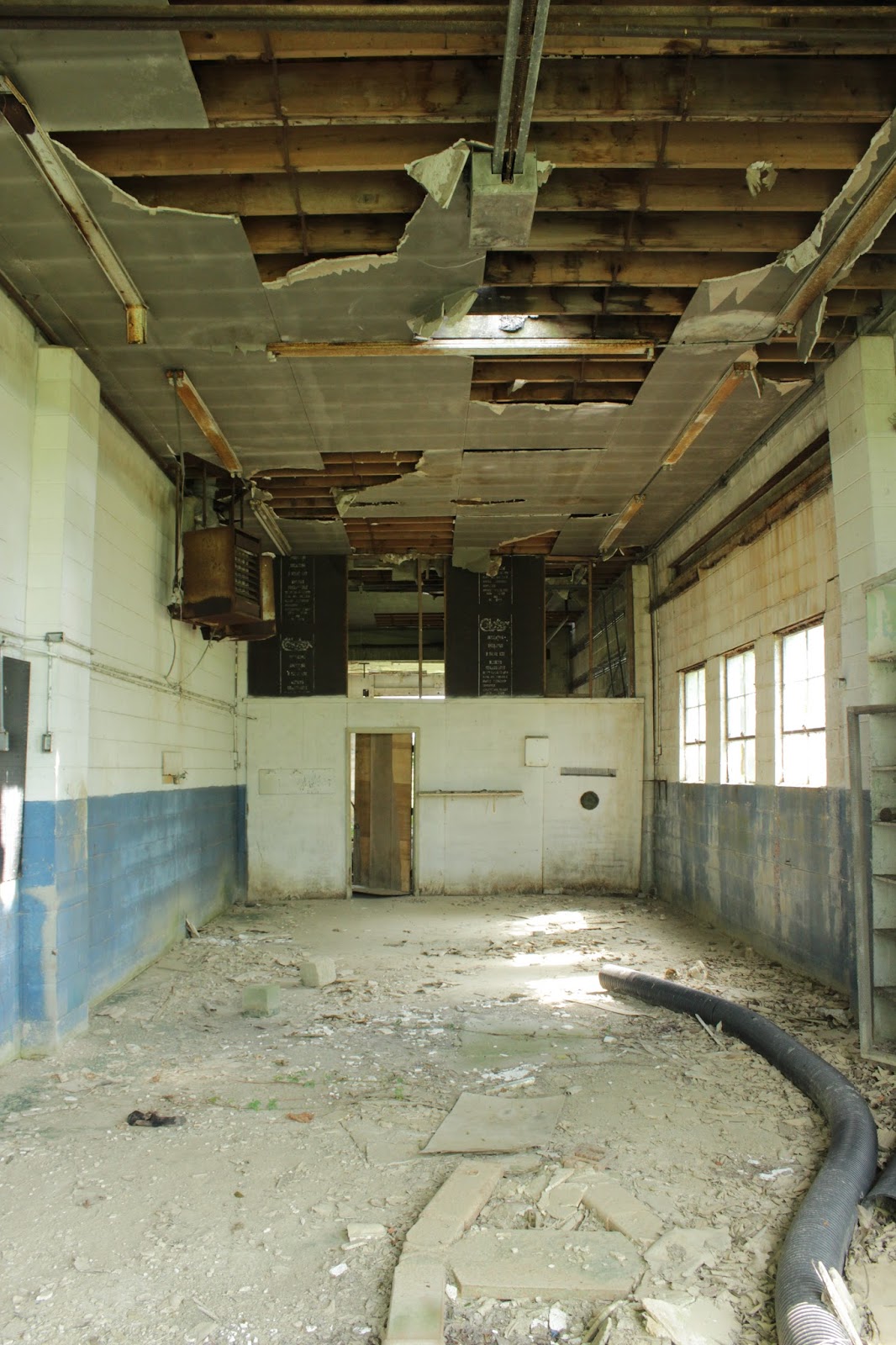 Abandoned Auto Repair Shop