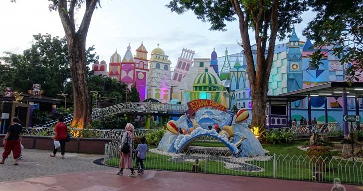 Istana Boneka Dufan