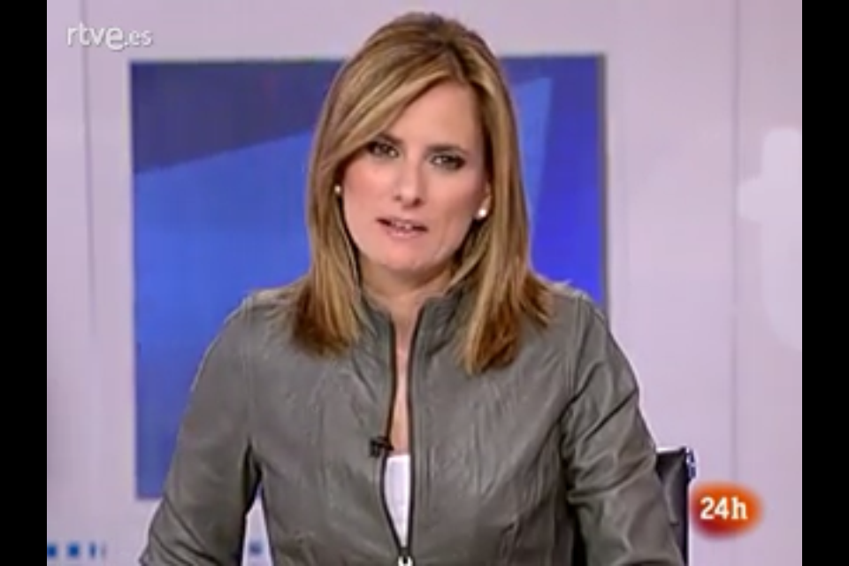vuesalatele: 2011 09 26 @06H45 - ANA ROLDAN - TVE 24H - TELEDIARIO