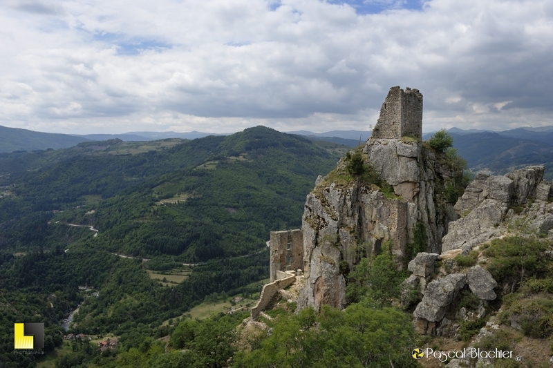Au delà du cliché: Château de Rochebonne