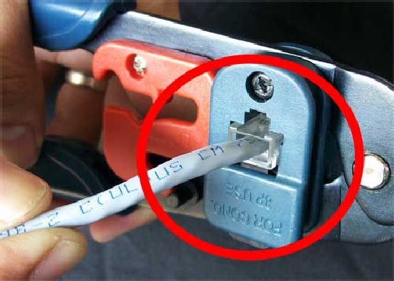 Crimping kabel UTP model Straight ~ Sahrul Samboler