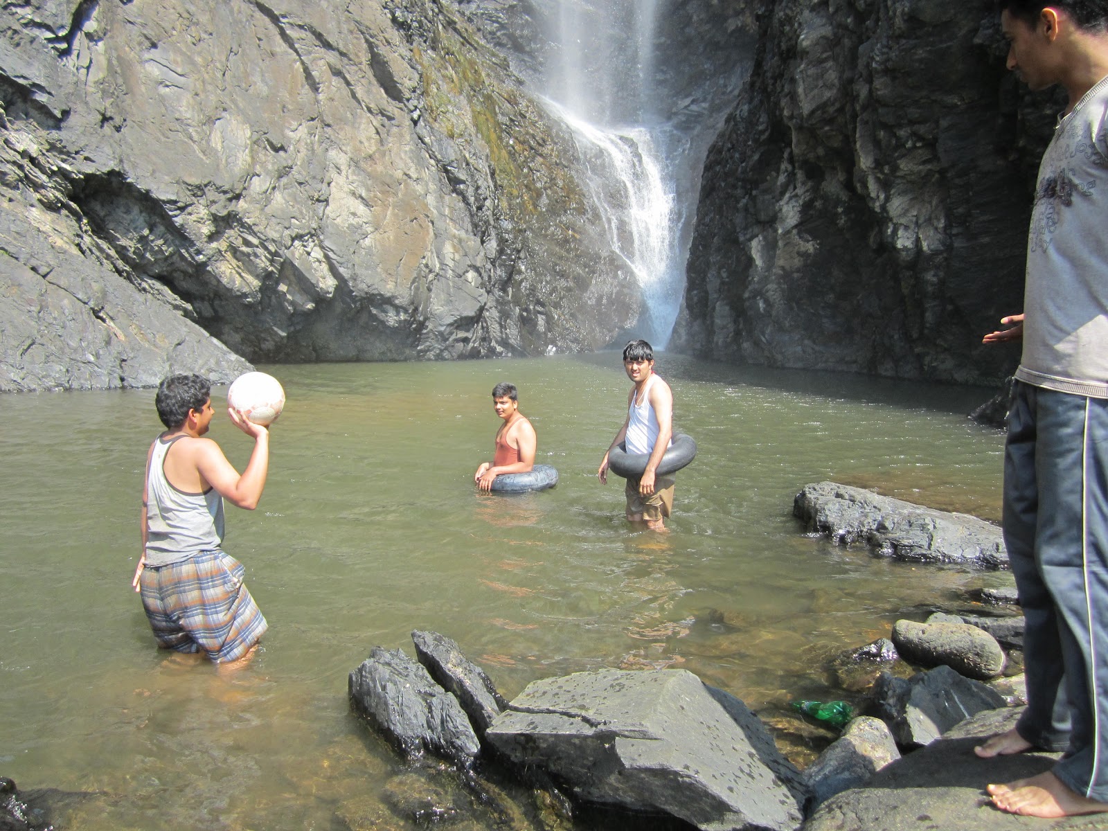 Hebri - JungleKey.in Image