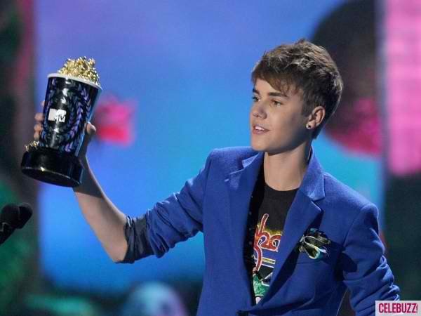 The Peverett Phile: Pheaturing Neara Russell