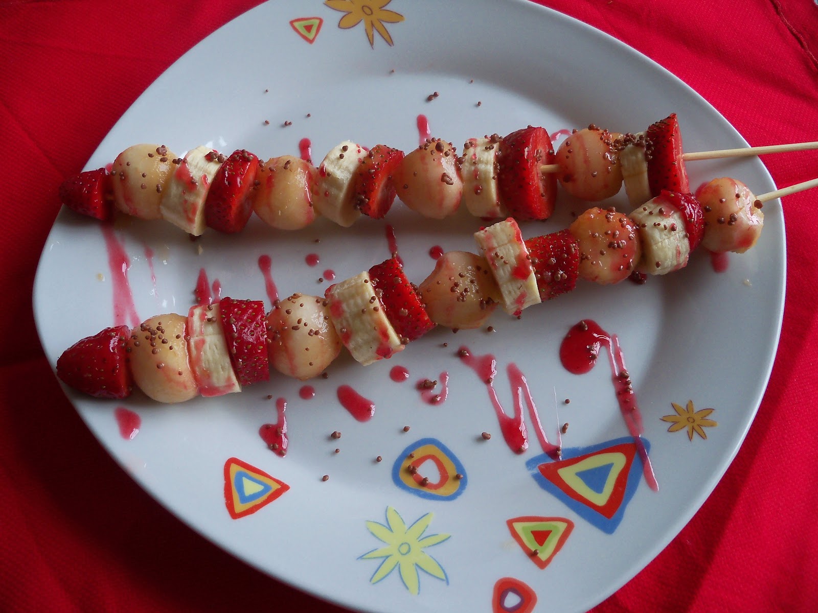 ! cocinando con Teruca: BROCHETAS DE FRUTA (Merienda improvisada)