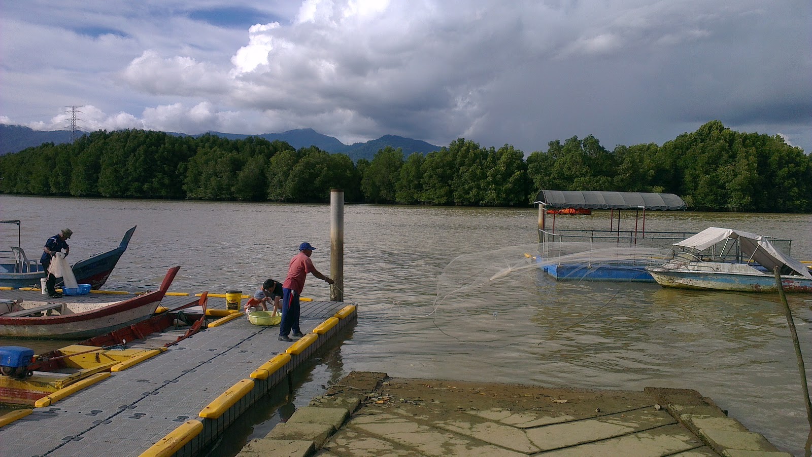 Kung's Cooking: Kampung ku - Semeling Jetty