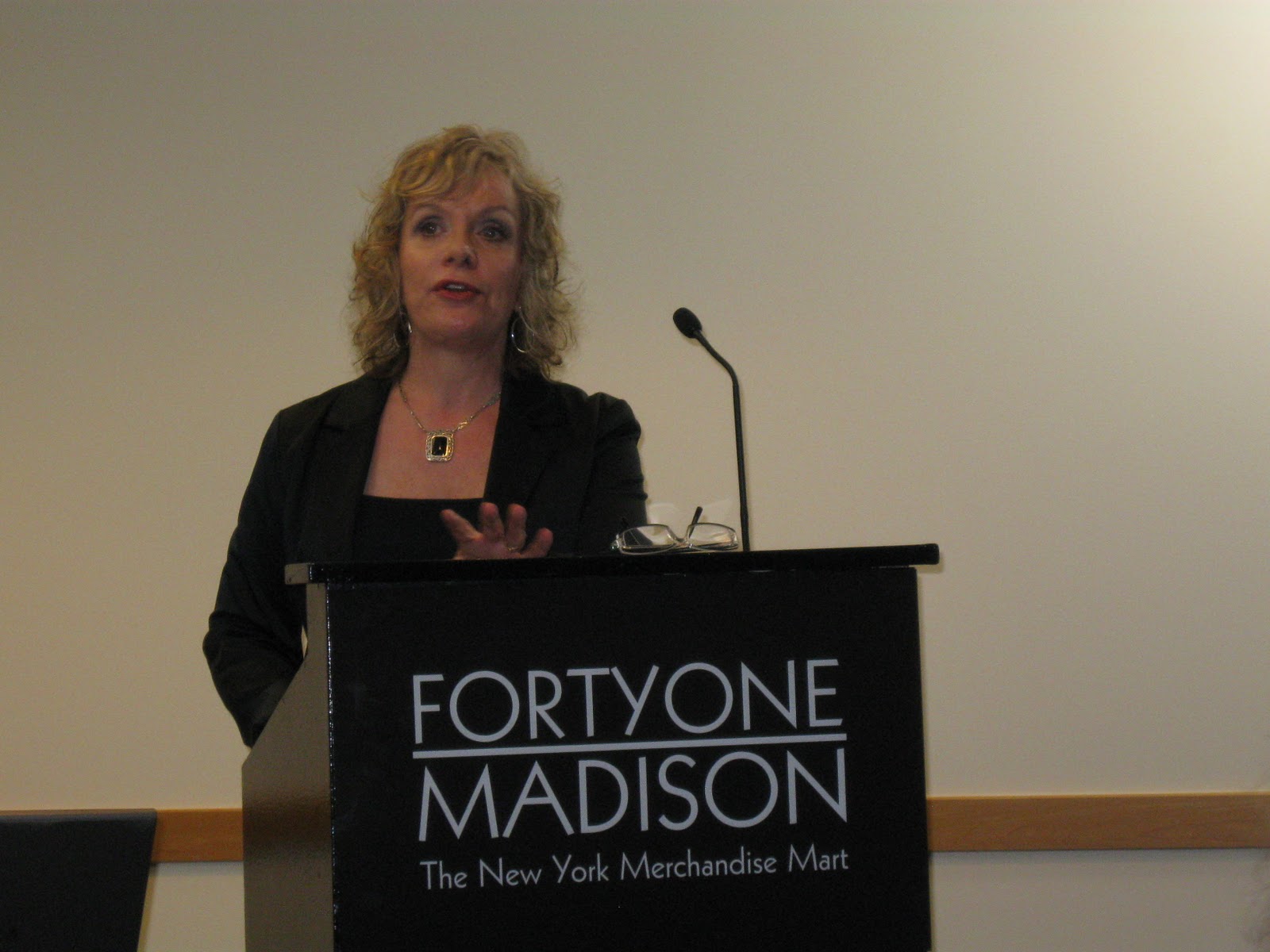 Jewelry News Network: September 2011