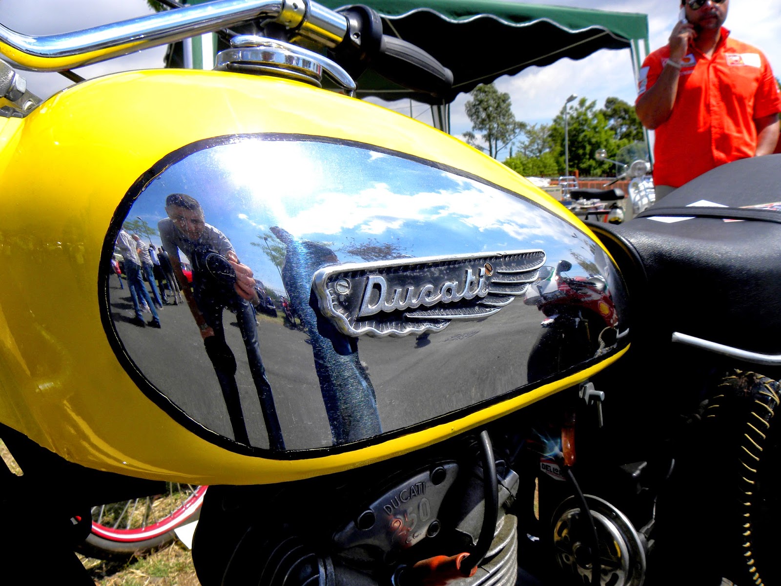 Retrò Motors - RocketGarage - Cafe Racer Magazine