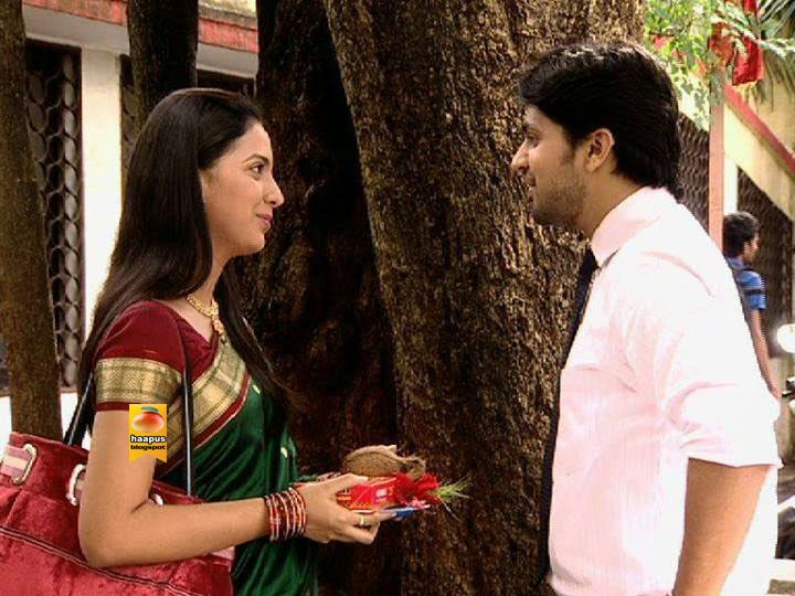 Tejashri Pradhan in Saree (तेजश्री प्रधान) | Cute Marathi actresses ...