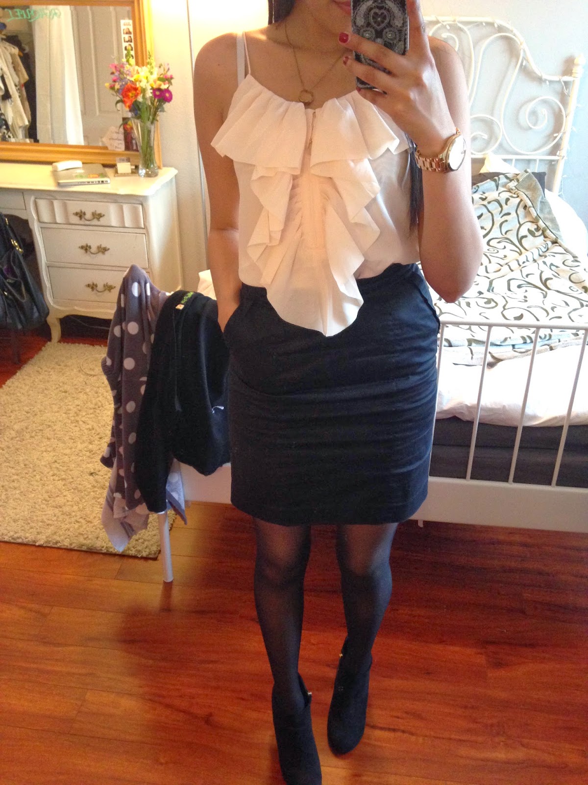 A Fashion Riot: OOTD: Ruffled Receptionist