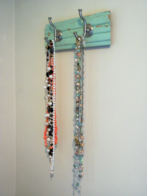 Faith. Home. Love.: DIY Jewelry Rack