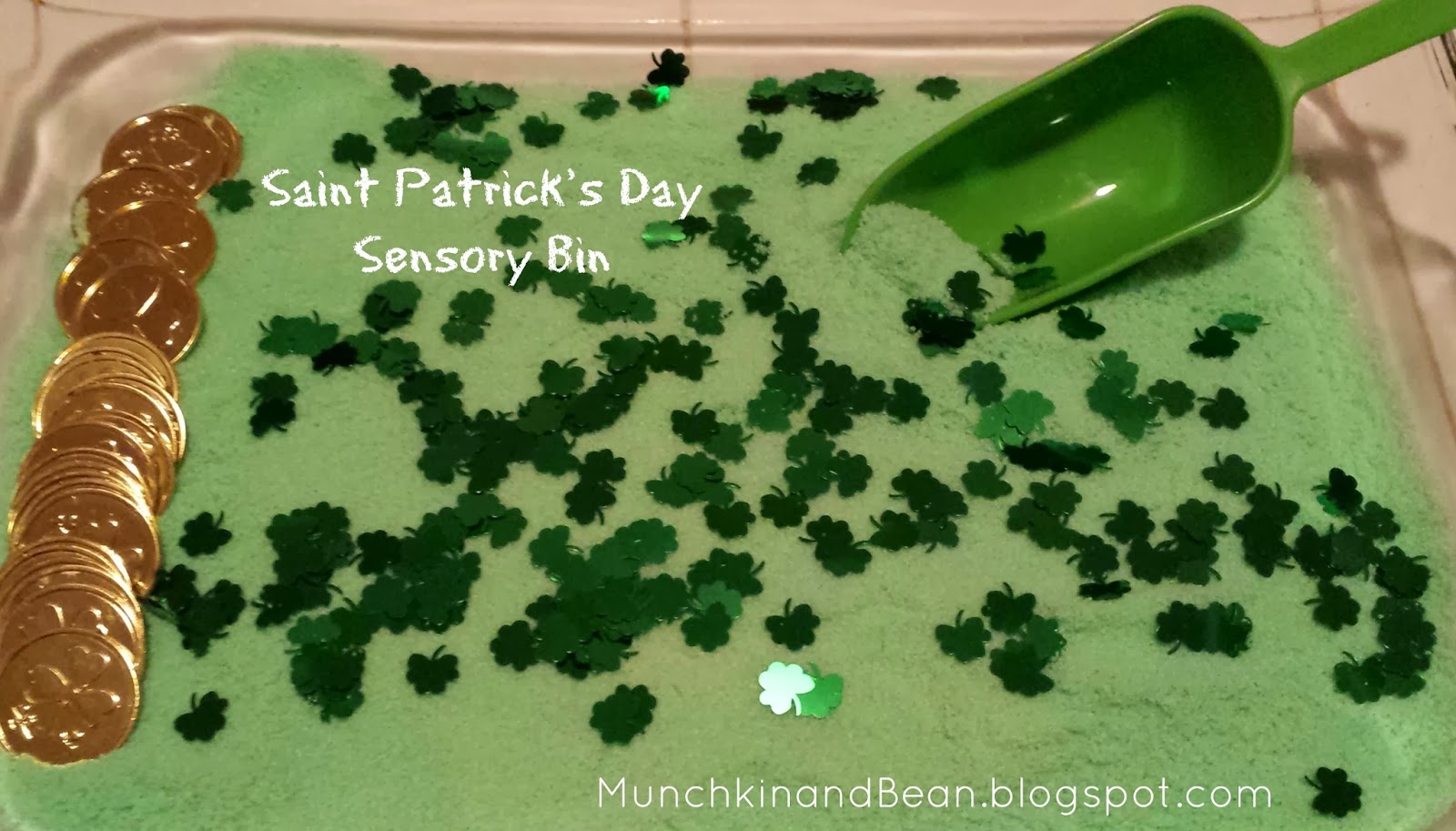 Munchkin and Bean: Saint Patrick's Day Sensory Bin