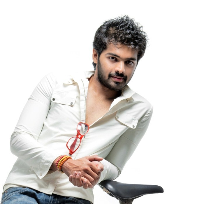 Entire Cinema Gallery - Movie Posters, Movie Gallery, Movie Stills ...