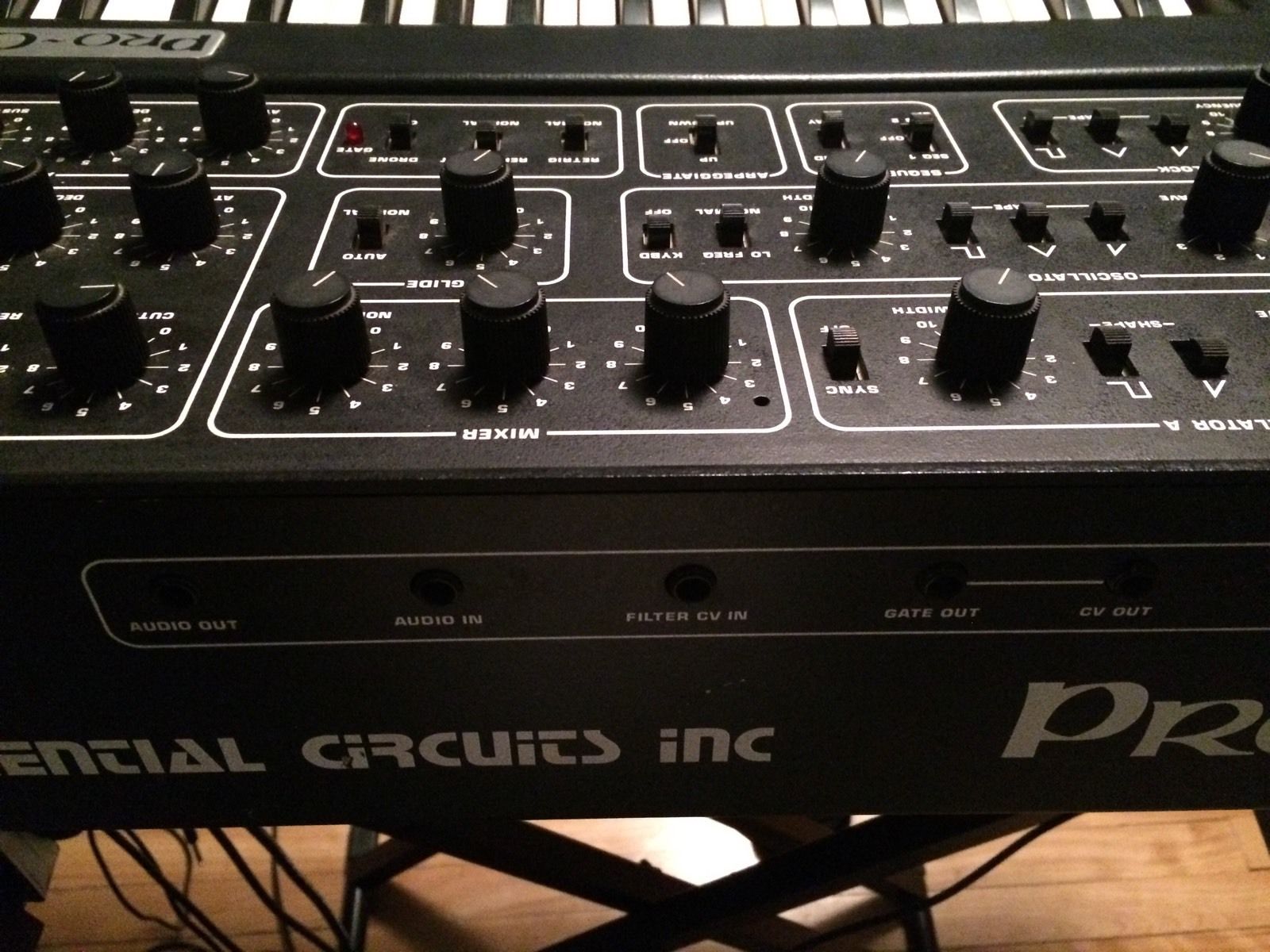 MATRIXSYNTH: Sequential Circuits Pro One Synthesizer J-Wire SN 6433