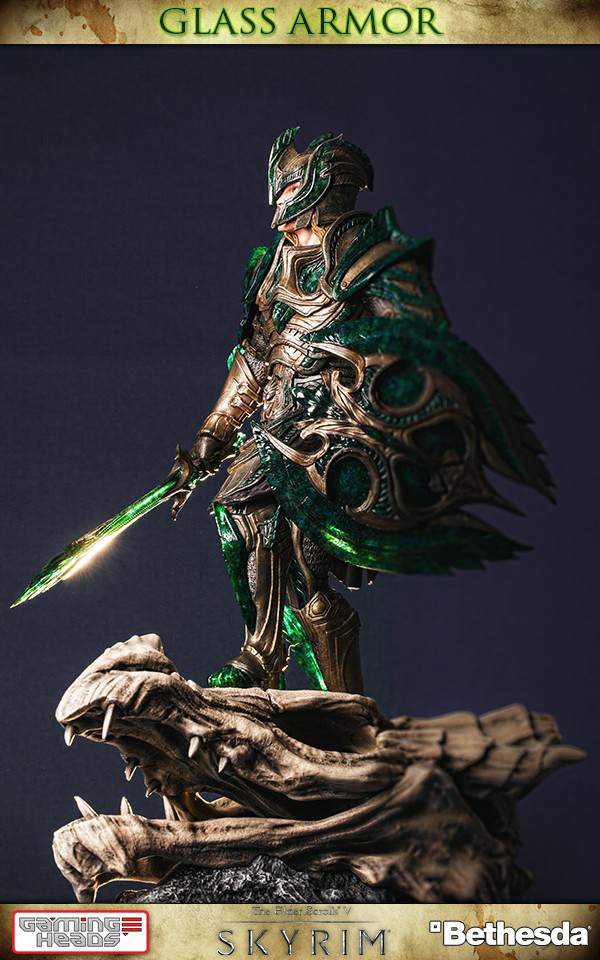 The Elder Scrolls V: Skyrim - Glass Armour (Gaming Heads)