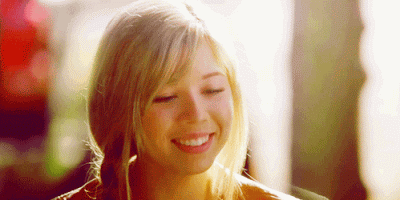 Jennette McCurdy .... pal face (Gif) | Mother Of Troll