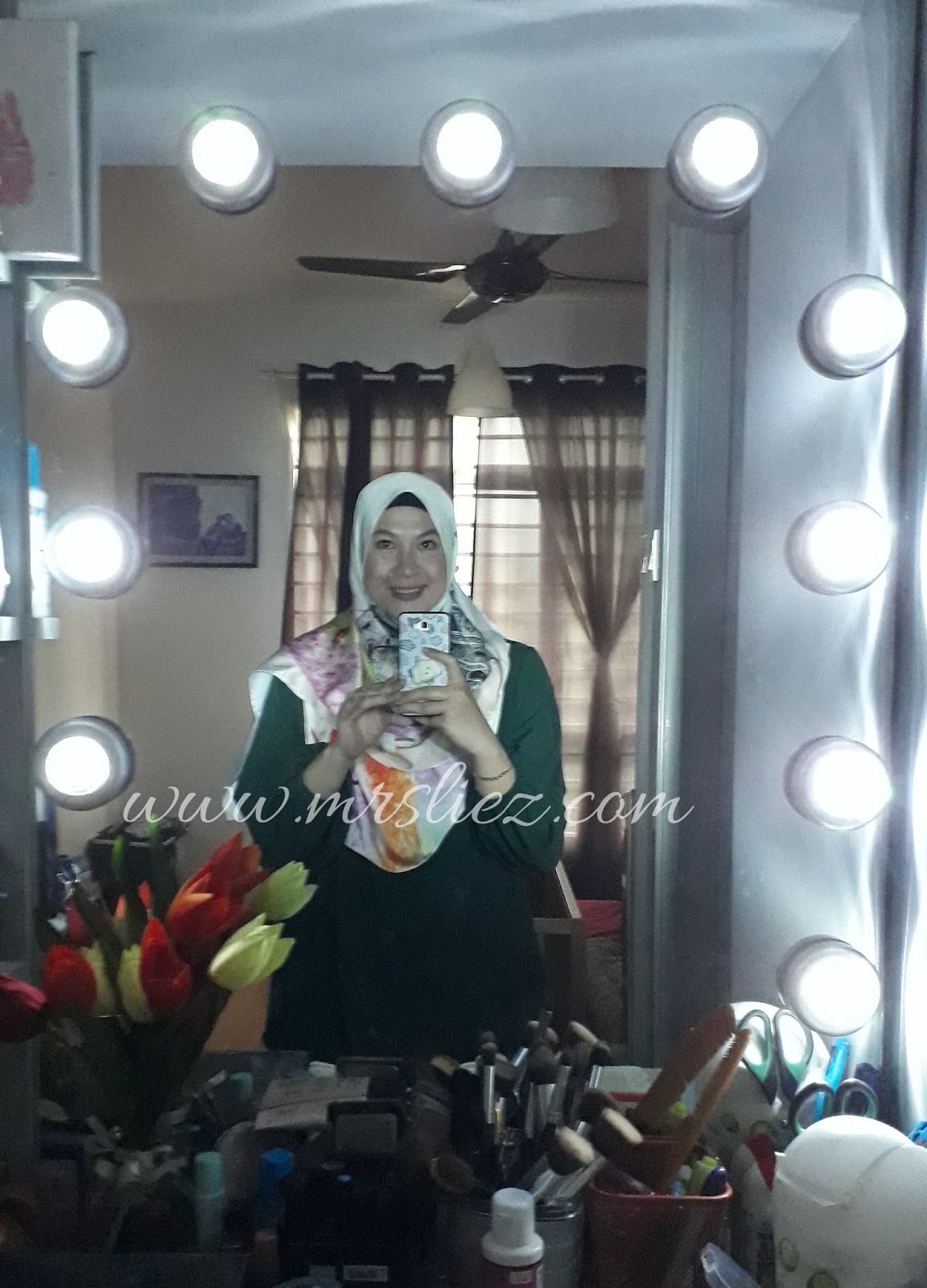 DIY - Cermin Vanity Murah Tanpa Wayar - MRSLIEZ.COM