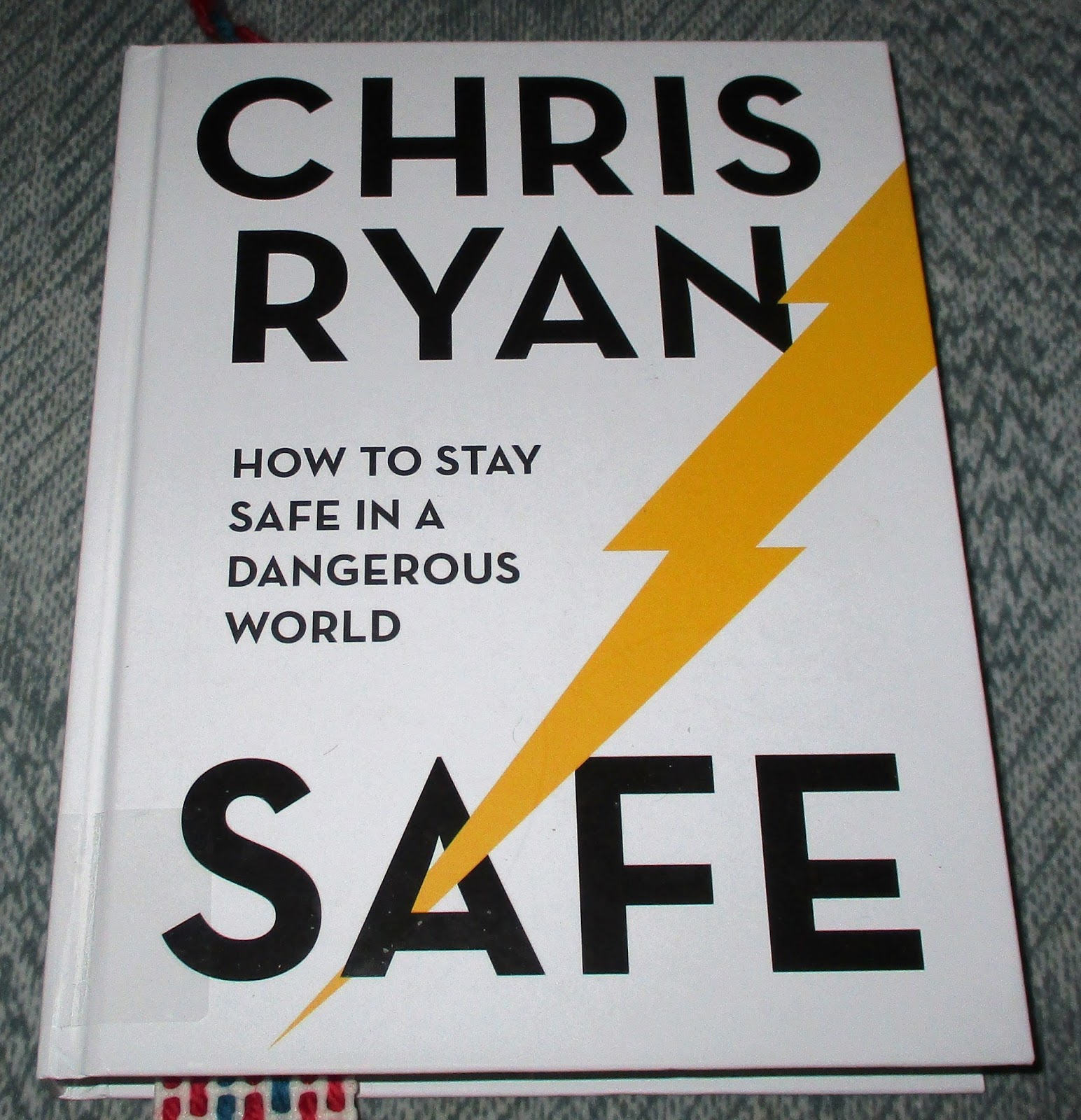 Love my life: Safe by Chris Ryan. Book review