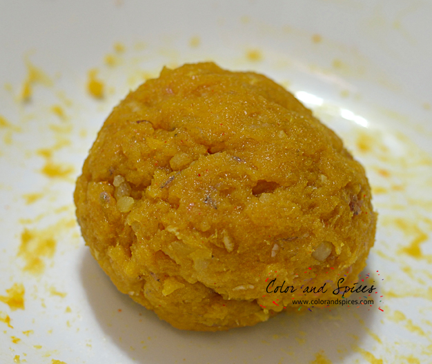 Color and Spices: Chitol macher muthiya..