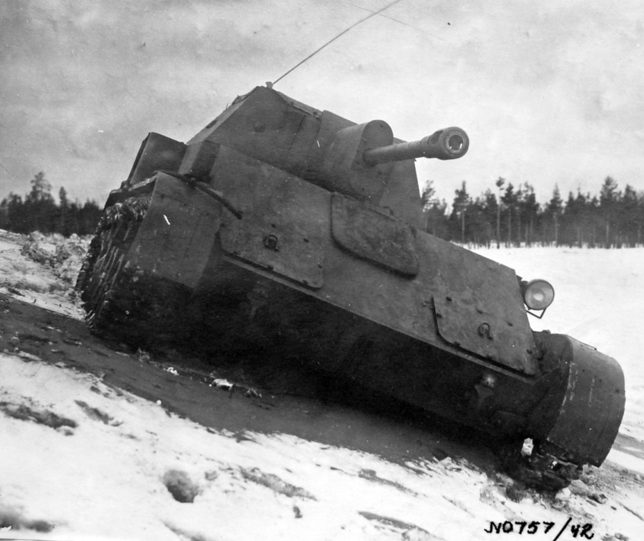 Tank Archives: SU-12: The Ill-Fated SPG